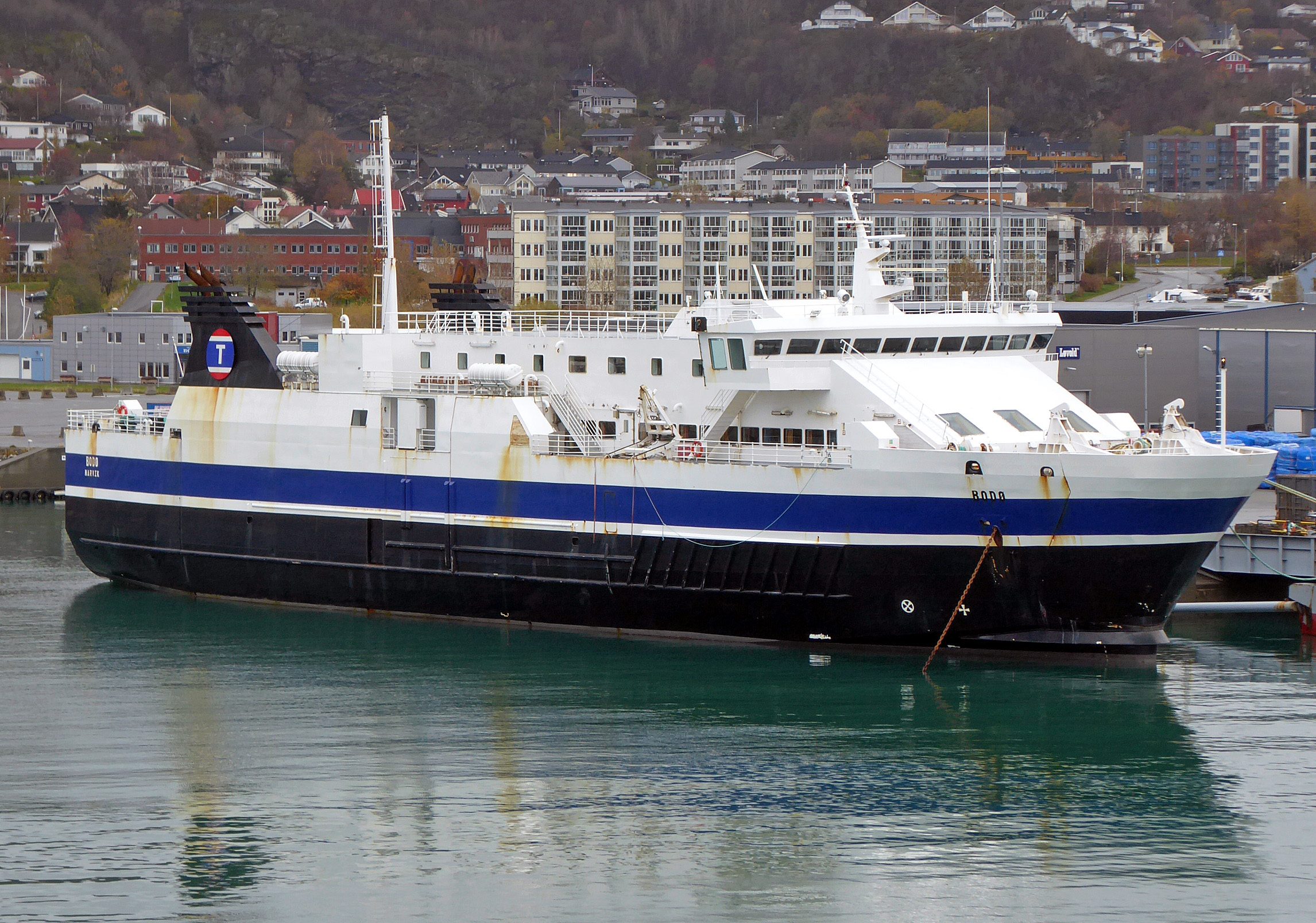 Norwegen – Torghatten Nord: Bodø – Moskenes – ferriesworldwide.de